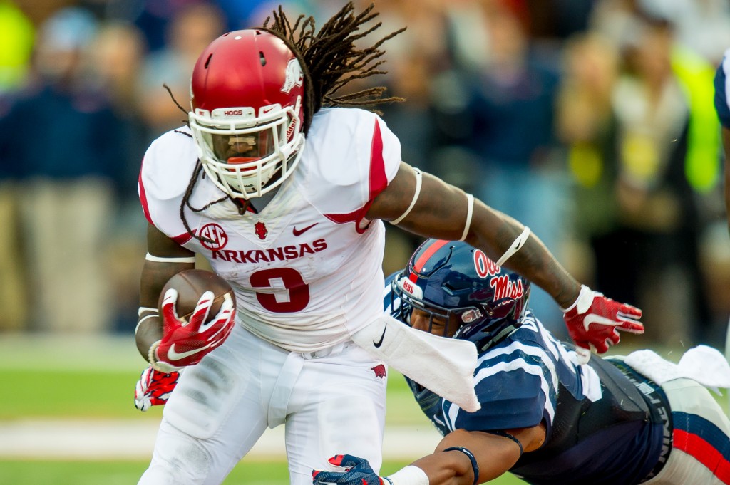 The Henry Heave | Arkansas Razorbacks