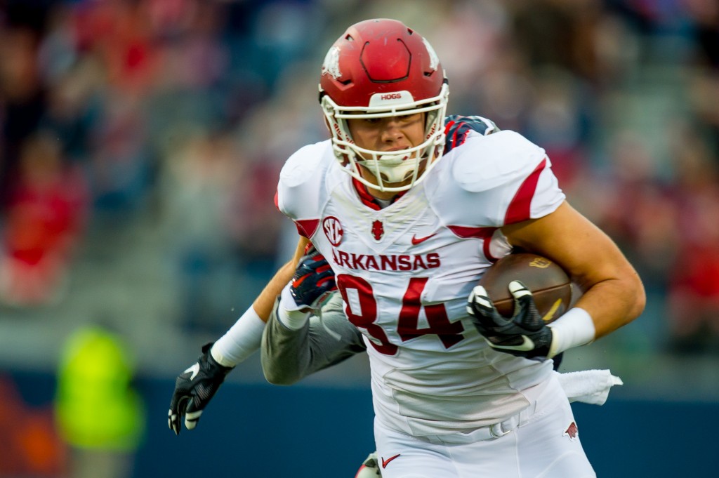 The Henry Heave | Arkansas Razorbacks