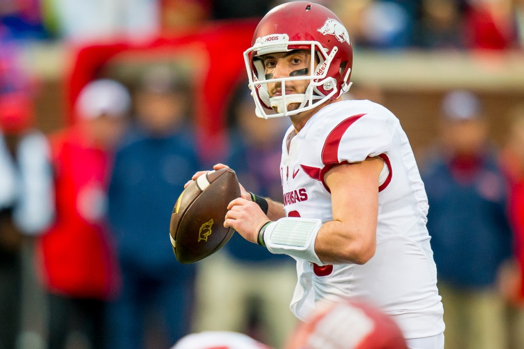 The Henry Heave | Arkansas Razorbacks