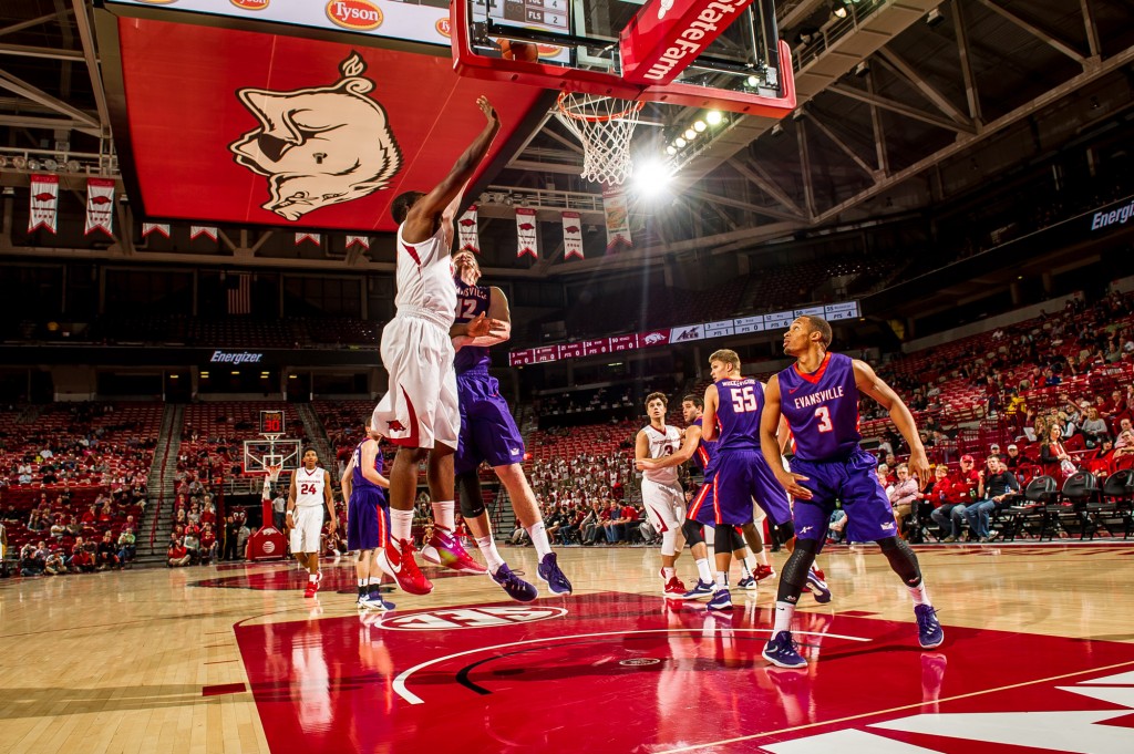 Razorbacks Surge Past Evansville | Arkansas Razorbacks