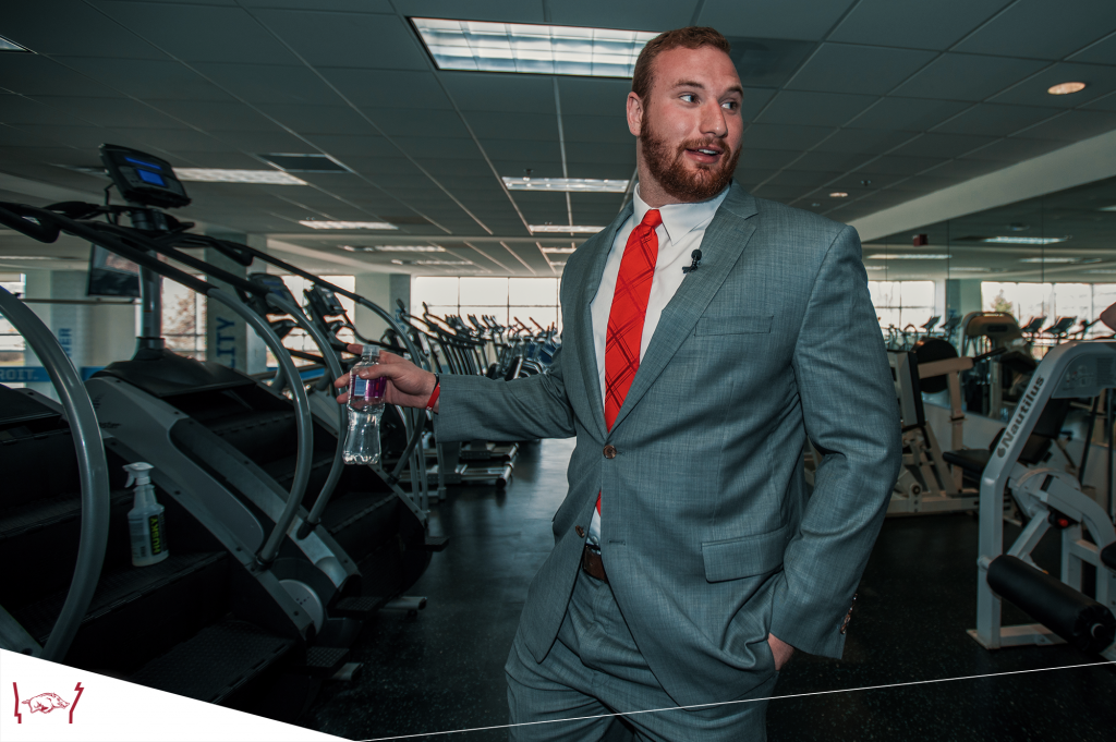 Frank Ragnow Arrives in Detroit | Arkansas Razorbacks