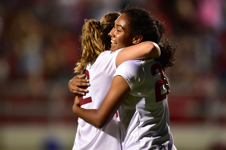 Razorbacks Knock Off Second-Ranked Aggies | Arkansas Razorbacks