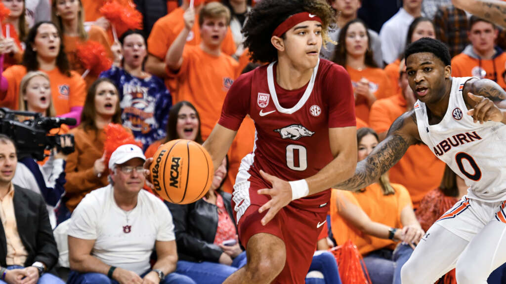 Razorback Brew 1/9: Up On The Floor | Arkansas Razorbacks