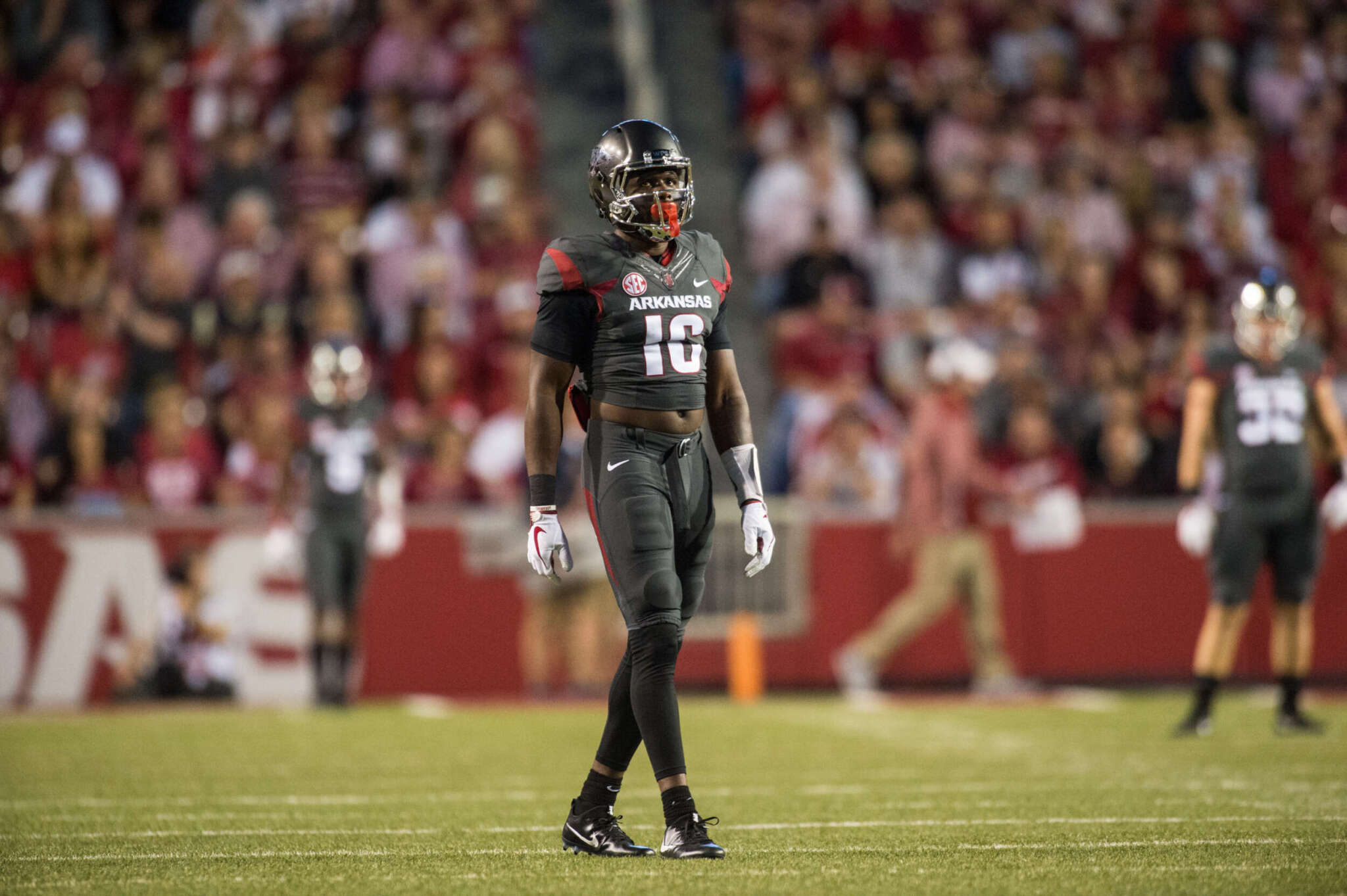 Hogs Wearing Rare Uniform Combination for Southwest Classic | Arkansas ...