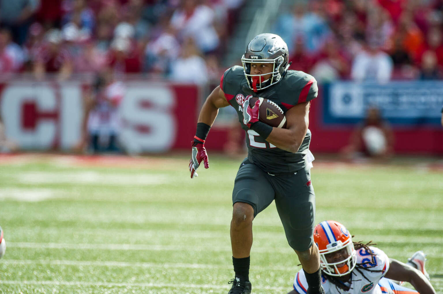 Hogs Wearing Rare Uniform Combination for Southwest Classic | Arkansas ...