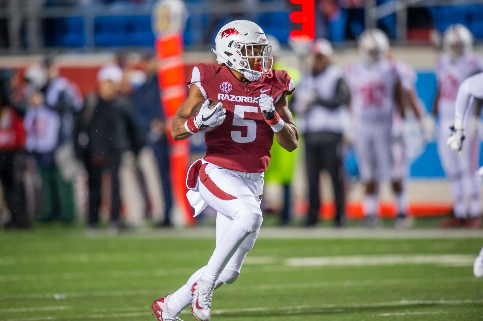 Hogs Wearing Rare Uniform Combination for Southwest Classic | Arkansas ...